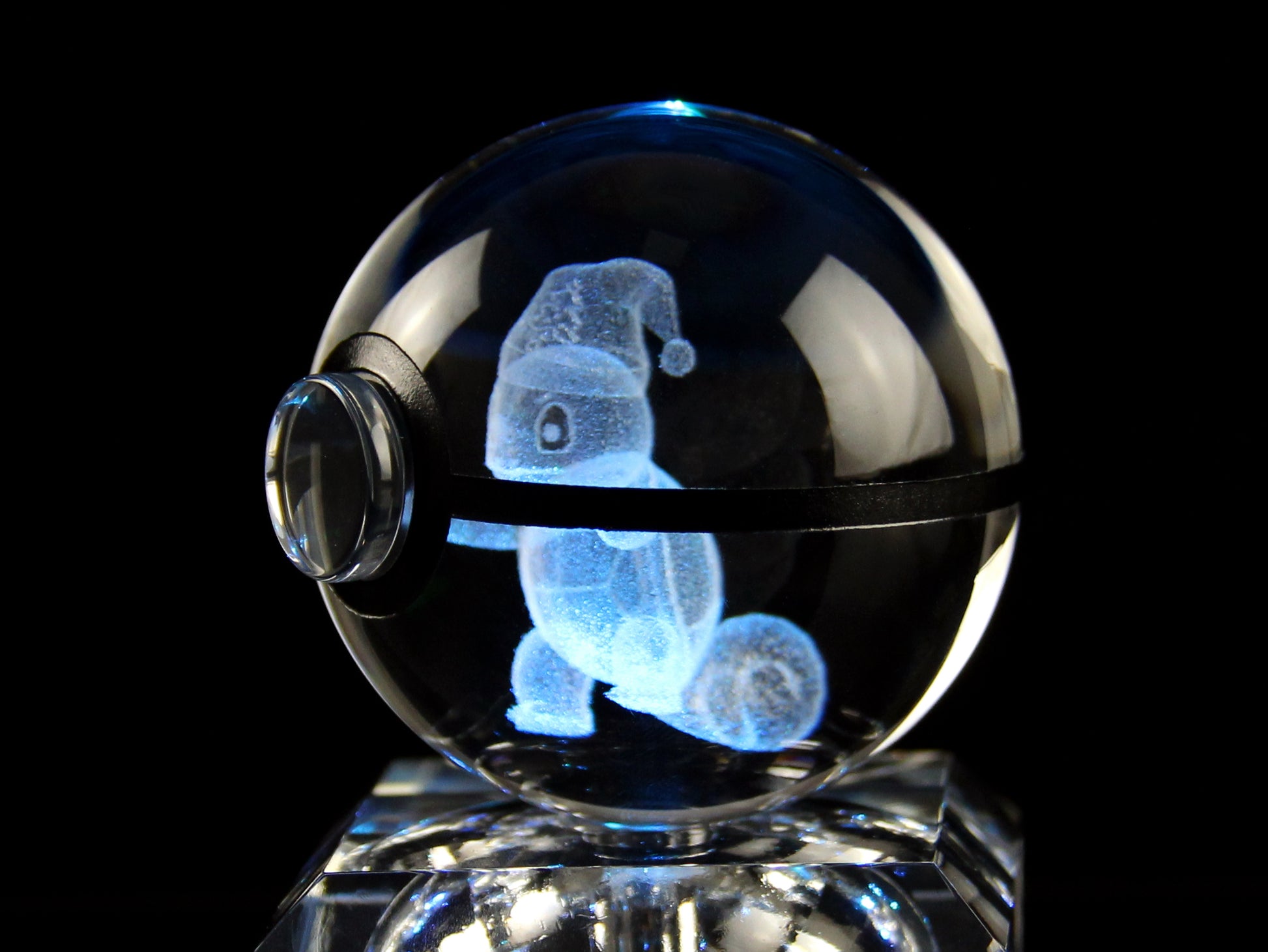 CHRISTMAS Squirtle Large Crystal Pokeball – GlowingPokeballs